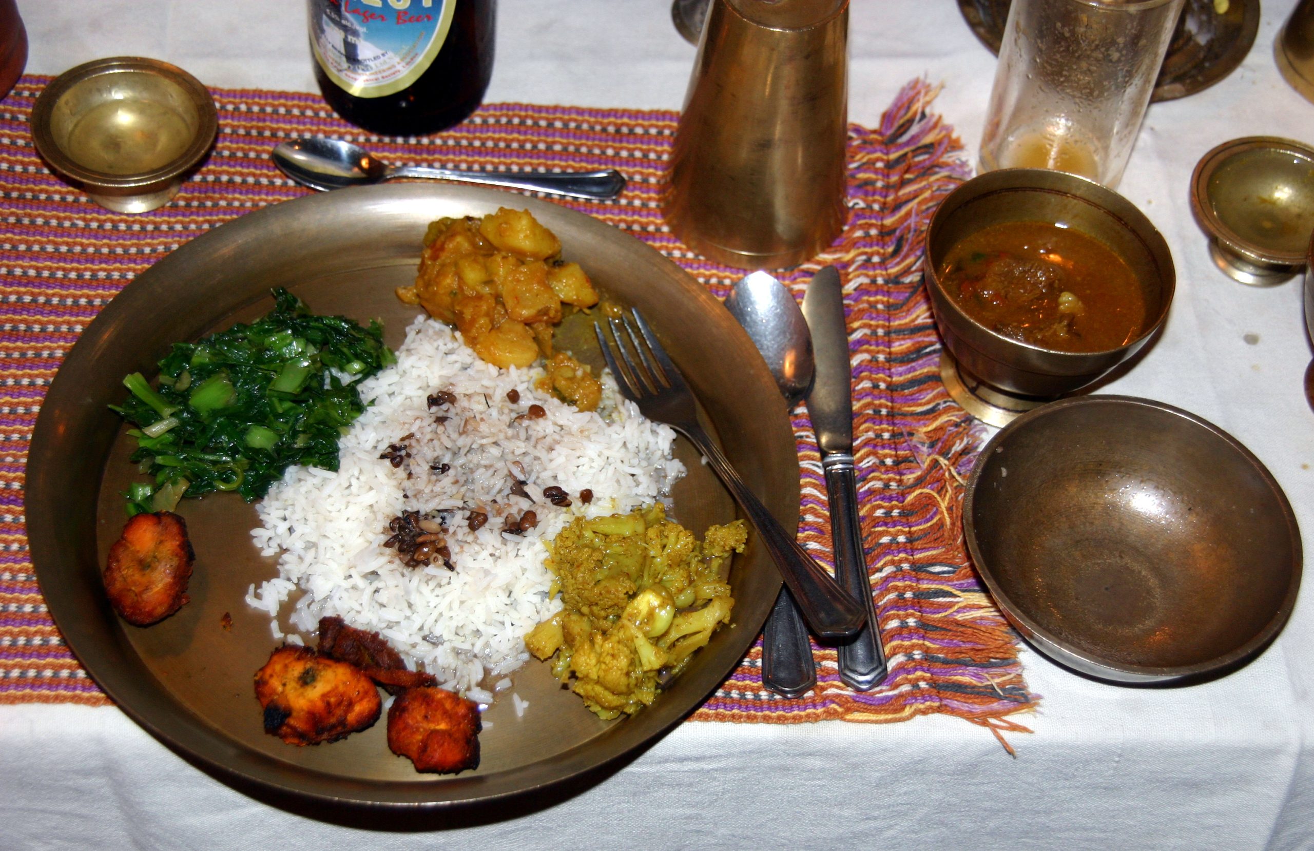 Food on the Manaslu Trek: Local Flavors, Daily Menus, and the Soul of ...